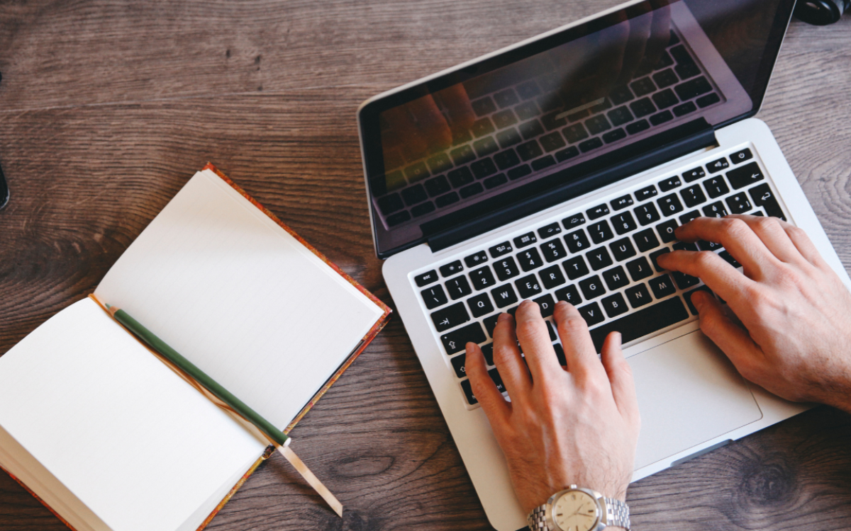 11 Of The Best Remote Freelance Writing Jobs For Beginners In 2025