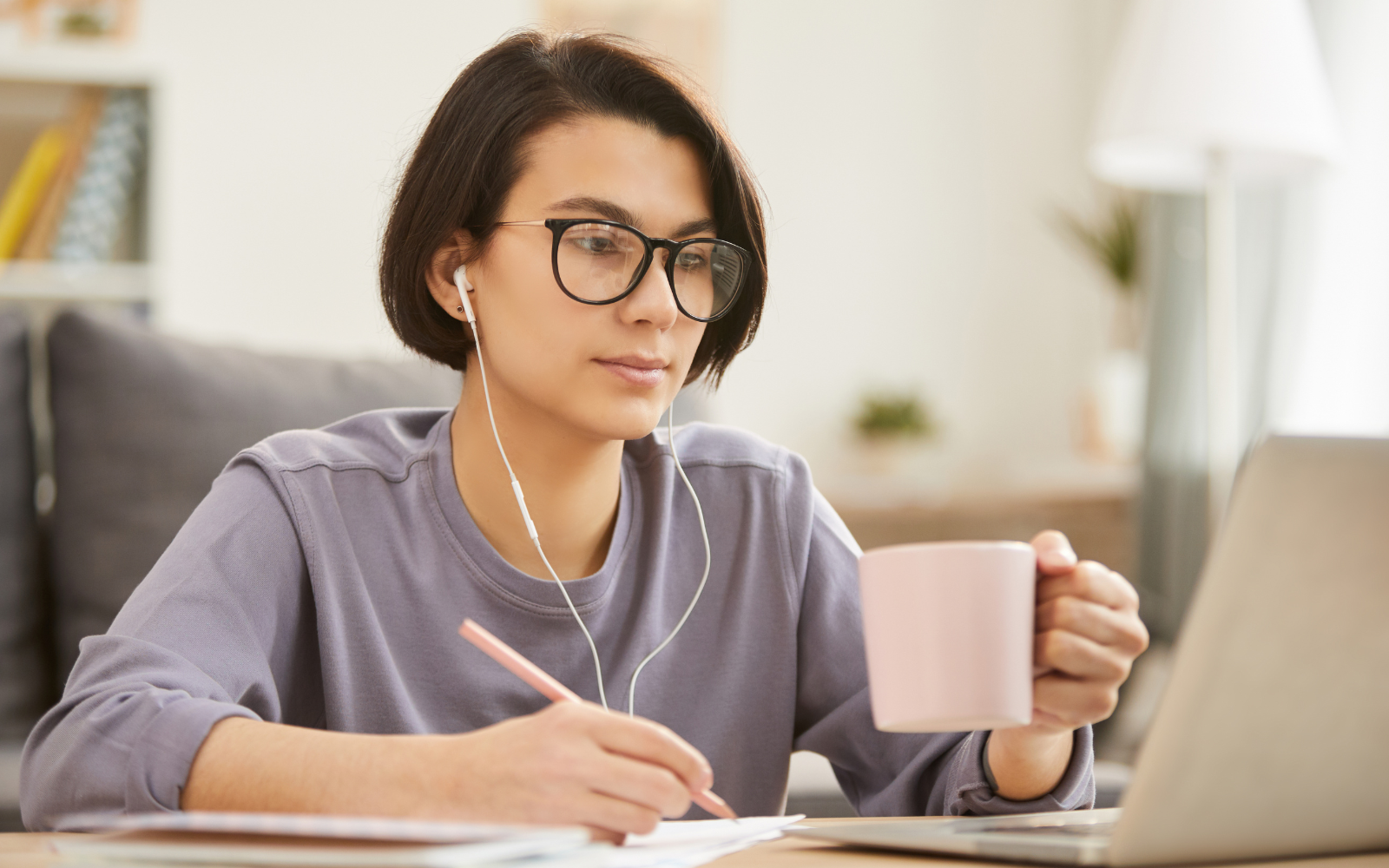 Transcriptionist Vs Captioner Which Is Best For Your Goals In 2025 